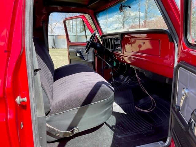 1978 FORD SHORT BOX 4X4 | Classic Cars & Trucks in Canada