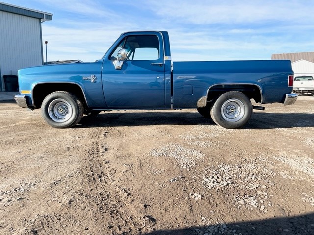 1981 CHEV - ORIGINAL SHORT BOX SQUARE BODY | Classic Cars & Trucks in ...